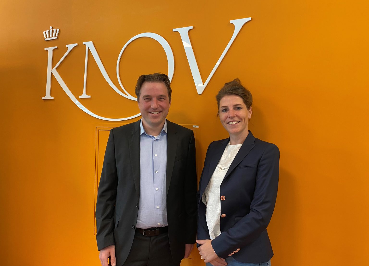 Nieuw bestuur en (waarnemende) directie KNOV | CPZ